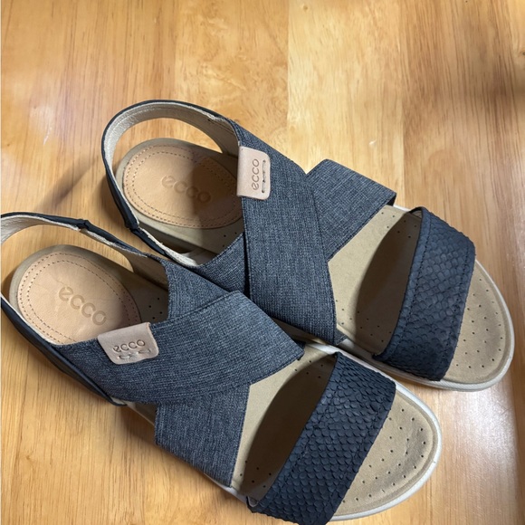 Ecco | Shoes | Ecco Charcoal And Beige Sandals | Poshmark